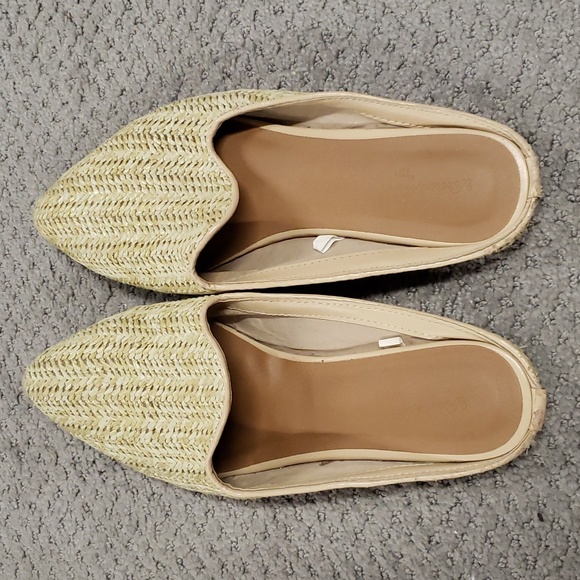 Universal Thread | Shoes | Straw Slip On Flats | Poshmark